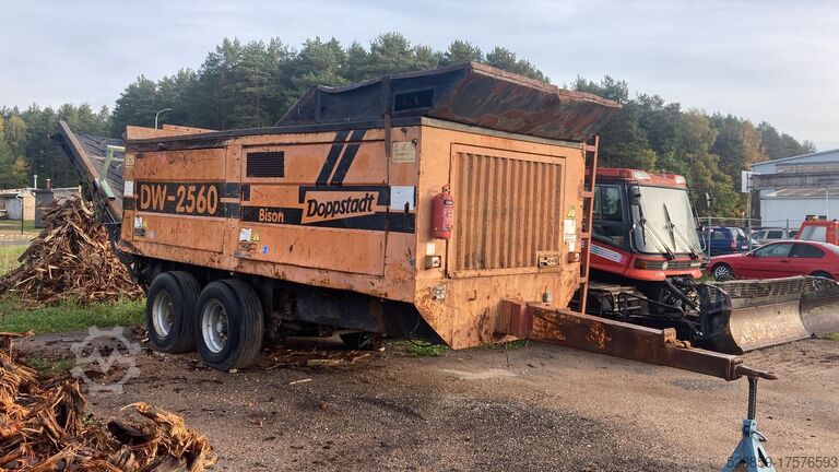 Mobilna fabrika seckanja
Doppstadt W2560