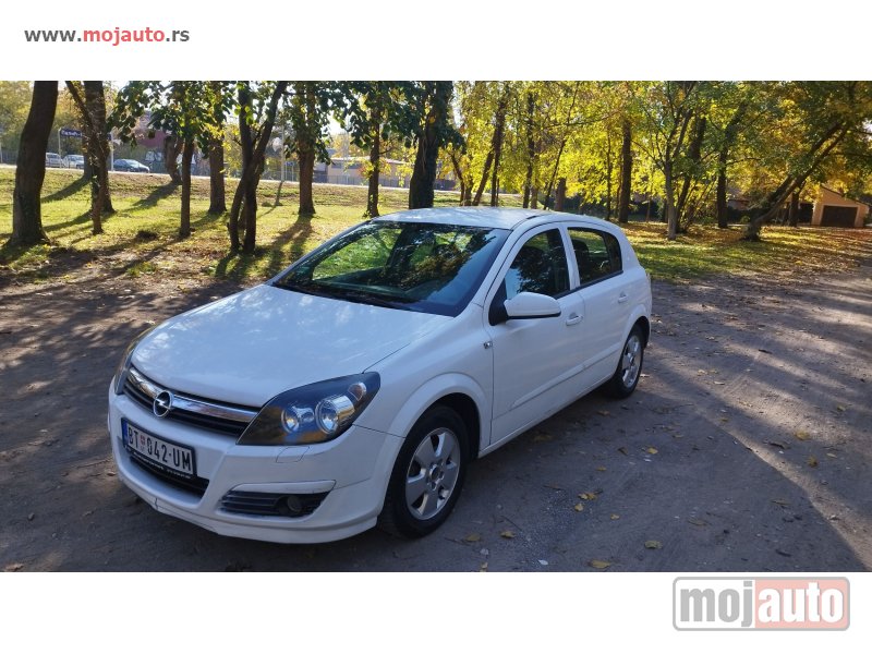 Opel Astra H 1.8 Sport