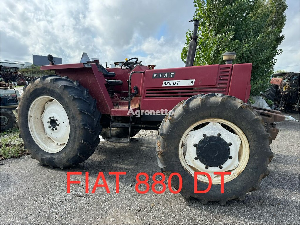 FIAT 880DT traktor točkaš