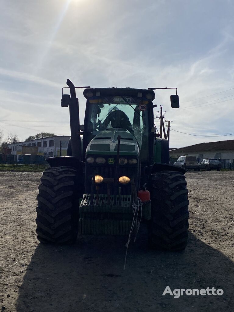 John Deere 8330 traktor točkaš