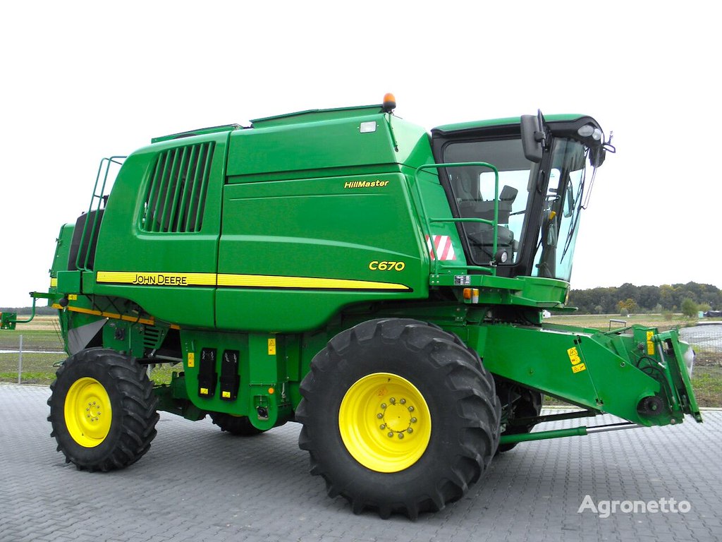 John Deere C 670 HM 2010 Rok , Nie Malowany, Stan Idealny kombajn za žito