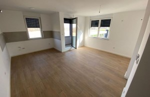 Prodajem Stan-Apartman, Karagaca, Novi Sad Okolica