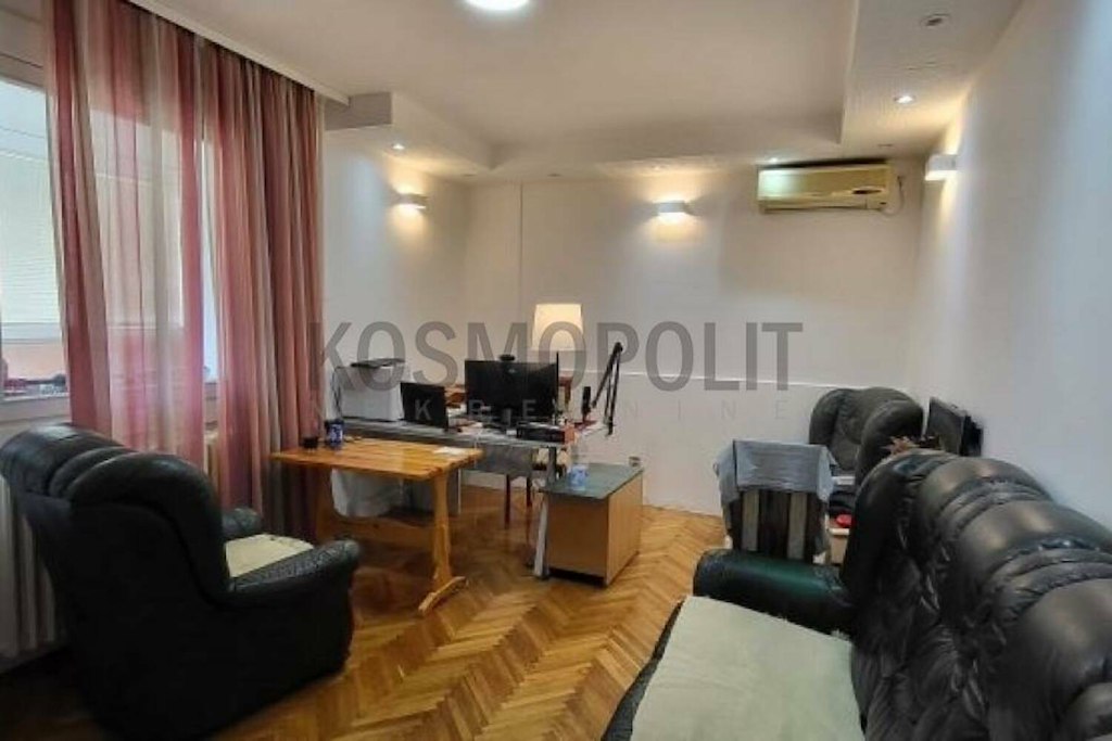 Vračar, Hram Svetog Save, Svetog Save, 3.0, 52m2, 350000 EUR