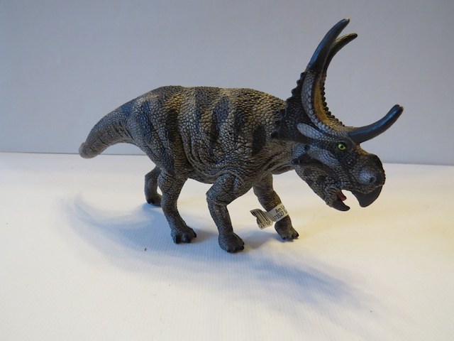 SCHLEICH Dinosaurus NOVO