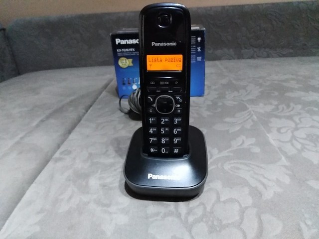 Panasonic telefon KxTg1611fx u Kutiji+Baterije