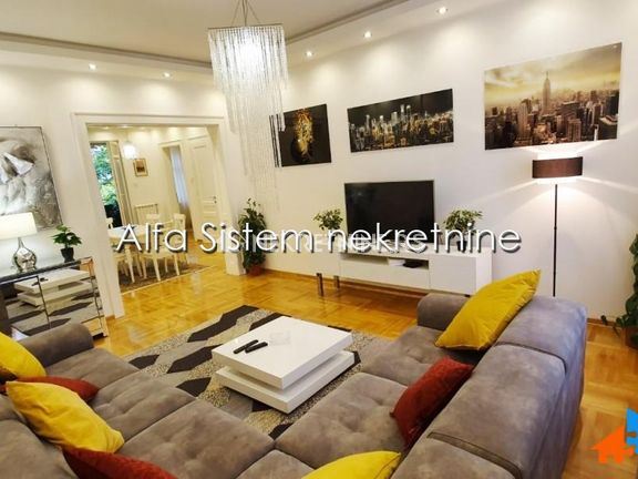 Vračar, Kalenić pijaca, 3.0 stan, 100m2, 1490 EUR, ID 40257