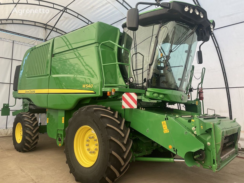 John Deere W540 kombajn za žito