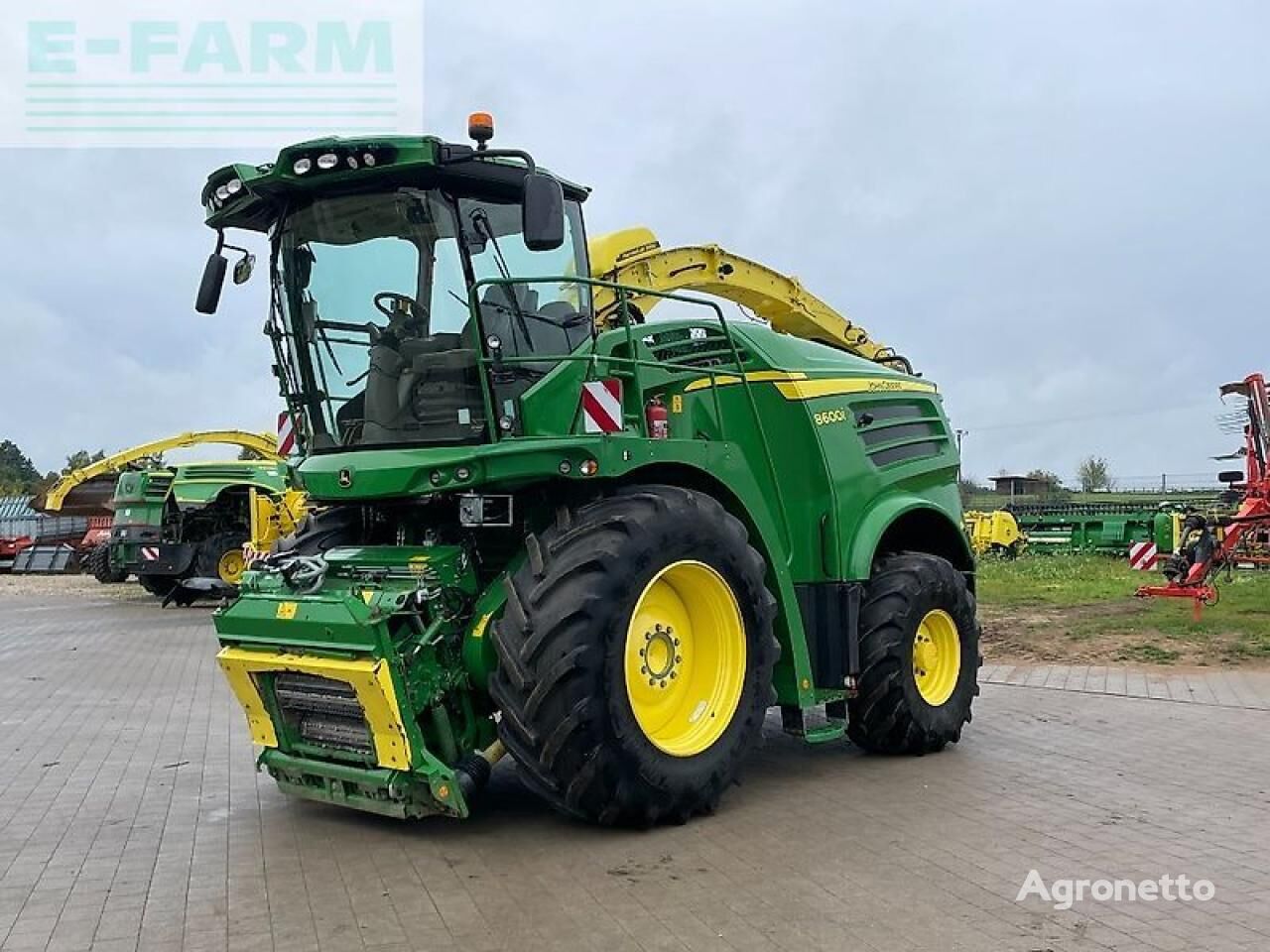 John Deere 8600 krmni kombajn