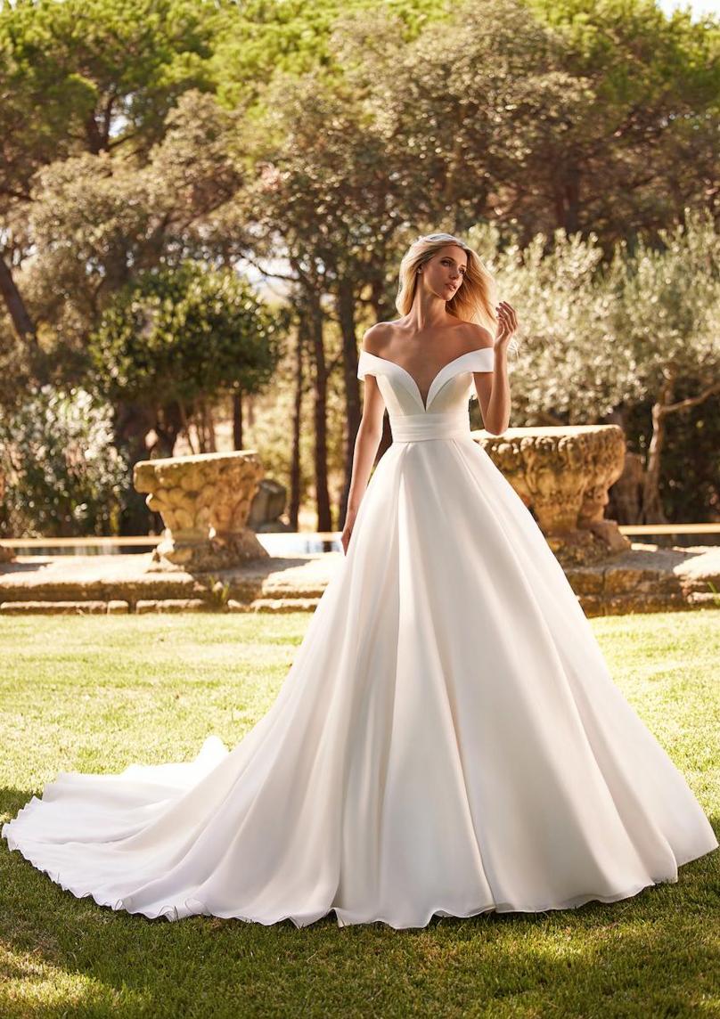 Pronovias / MARTA