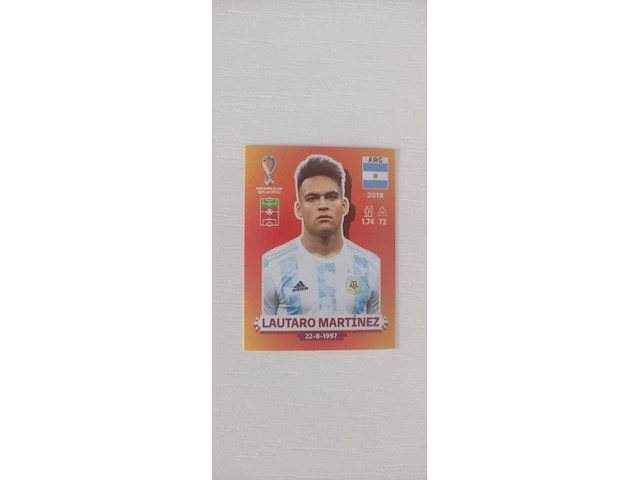 Panini FIFA 2022 Qatar ARG 18
