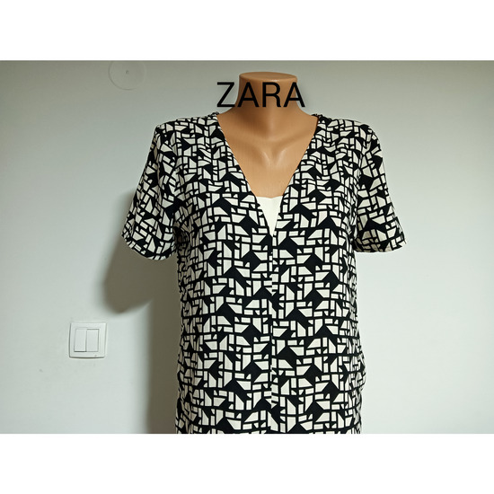 ZARA bluza kratak rukav M