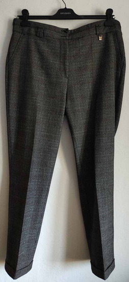 Kao nove LA GAZZELLE pantalone br.46/XL