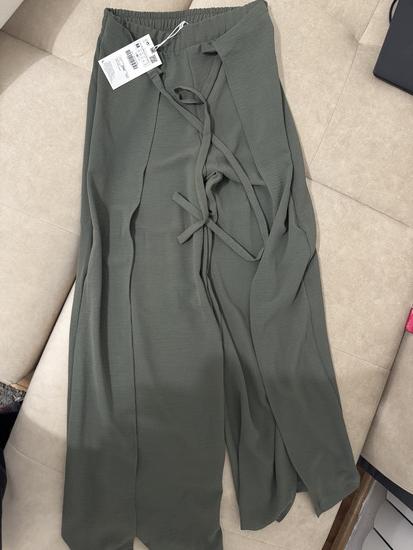 Zara pantalone