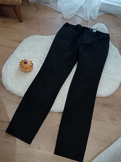 Zara pantalone