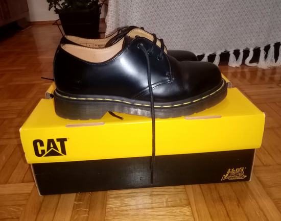 Cipele Dr. Martens, br. 37