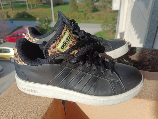 ADIDAS 38/5