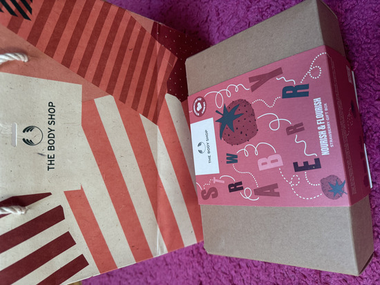 The Body Shop Gift Box