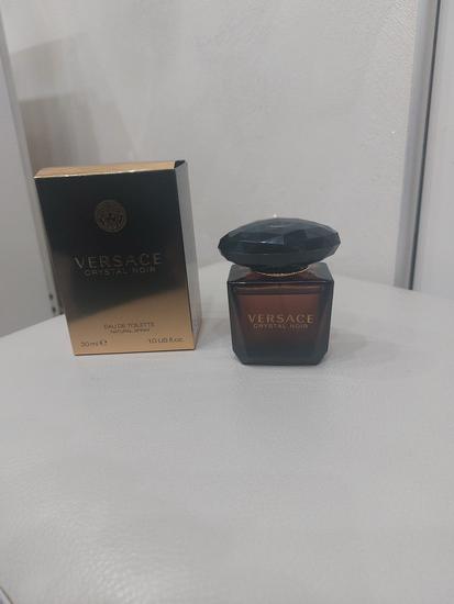 ** Versace crystal noir **