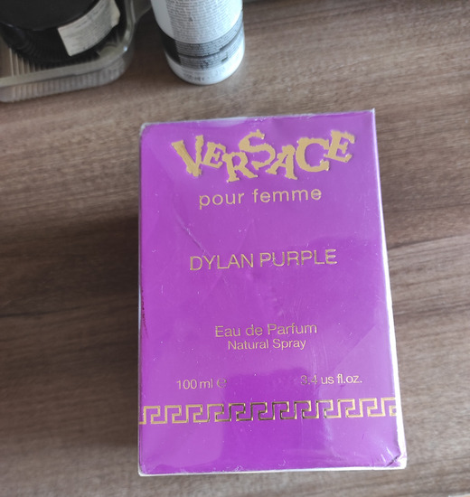 Versace Dylan Purple Woman Edp