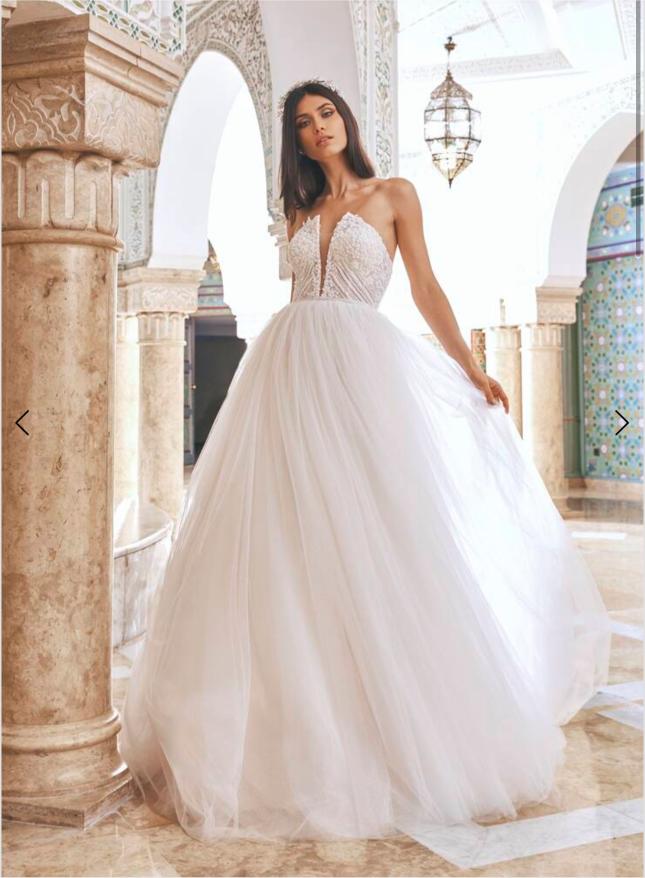 Pronovias Privée / NAK