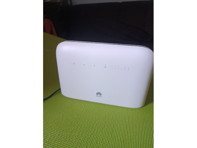 Huawei B715s 4G LTE wifi ruter otkljucan