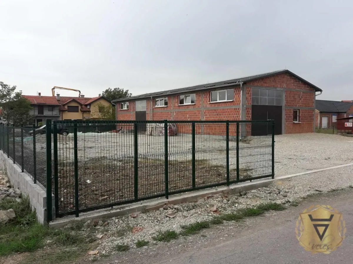 Izdavanje, poslovni prostor, 250m2, Borča, Beograd