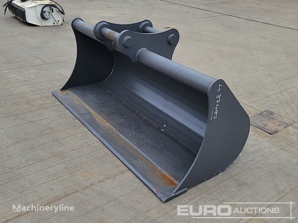 Prodaje se 70" Ditching Bucket 65mm Pin to suit 13 Ton Excavator sejalnu kašiku na aukciji