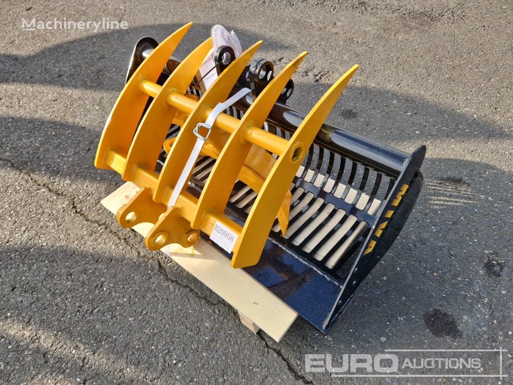 Prodaje se Mini Excavator Attachment Set (3 of) sejalnu kašiku na aukciji