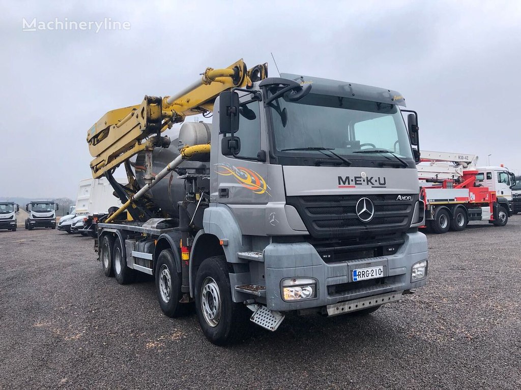 Saraka na šasiji Mercedes-Benz AXOR 3240 kamion s mešalicom za beton