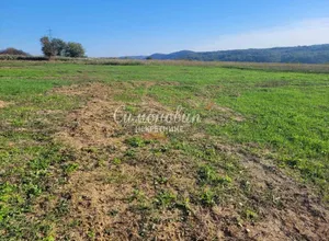 Prodaja Građevinsko zemljište - Voždovac, Pinosava