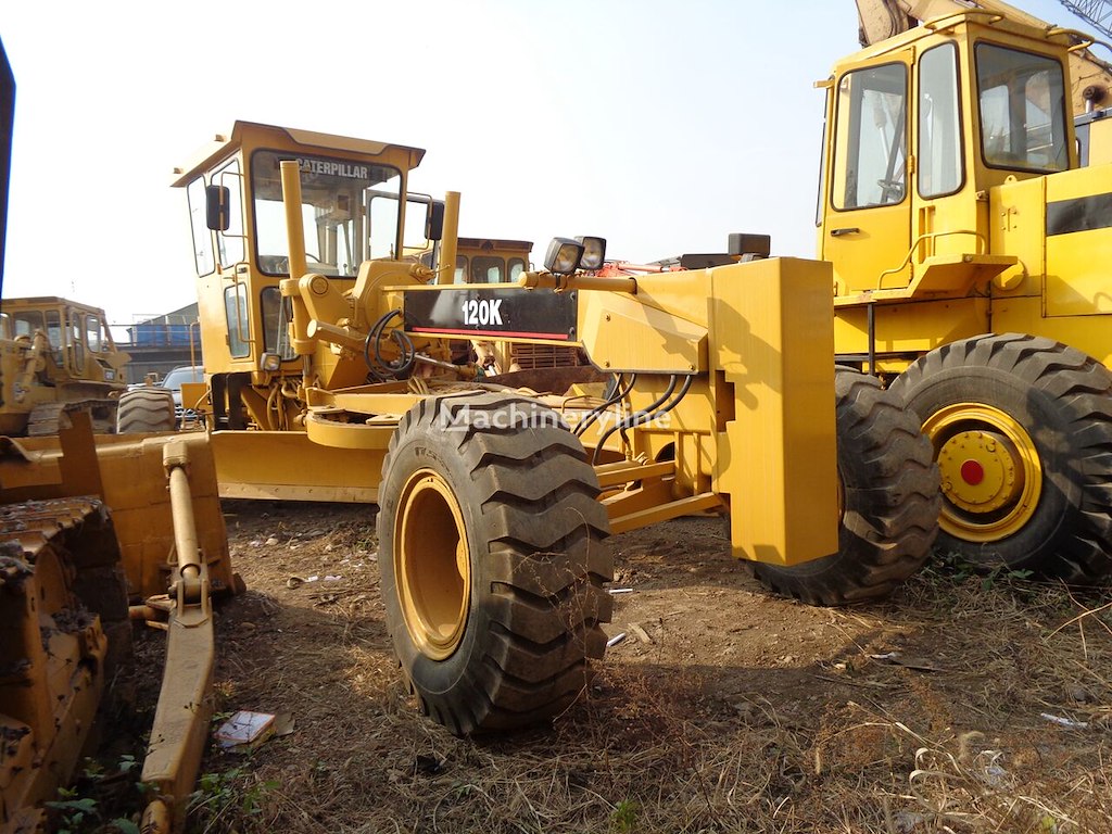 Caterpillar 120K grejder