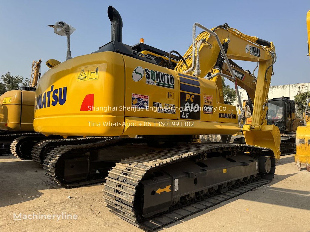 Komatsu PC210-8 bager guseničar