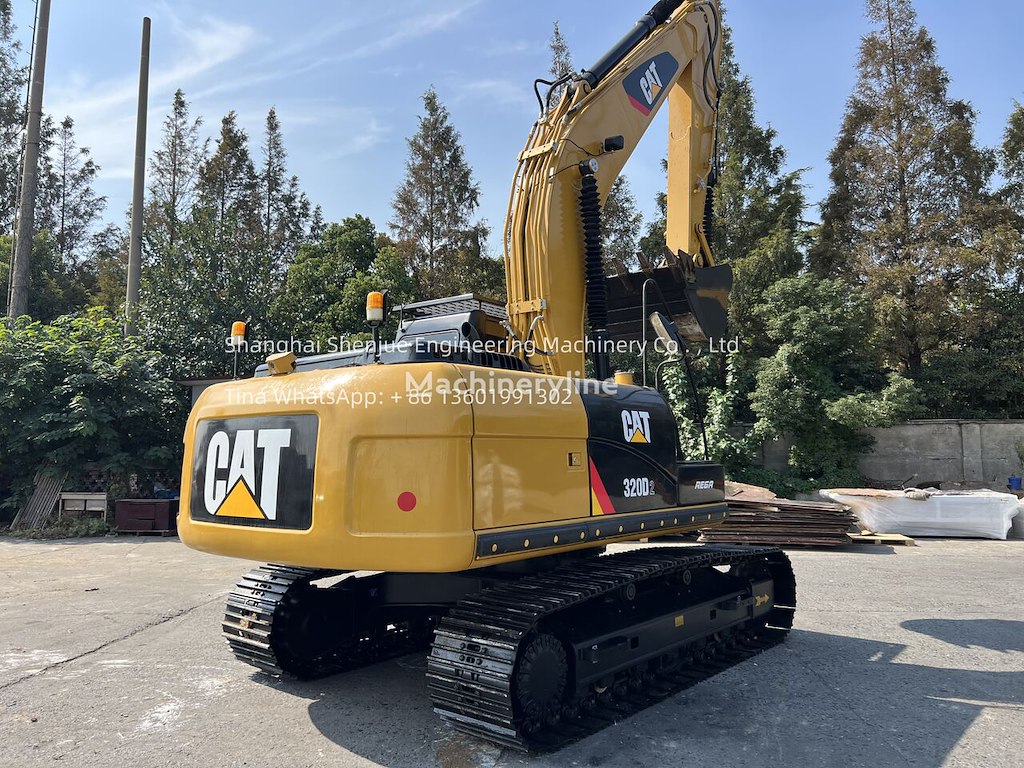 Caterpillar 320D2 bager guseničar