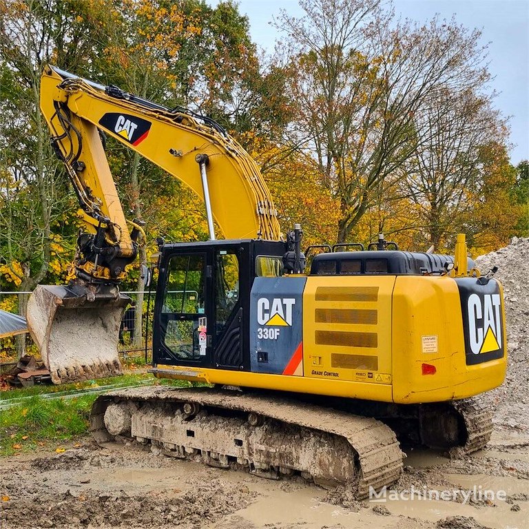 Prodaje se Caterpillar 330 F bager guseničar na aukciji