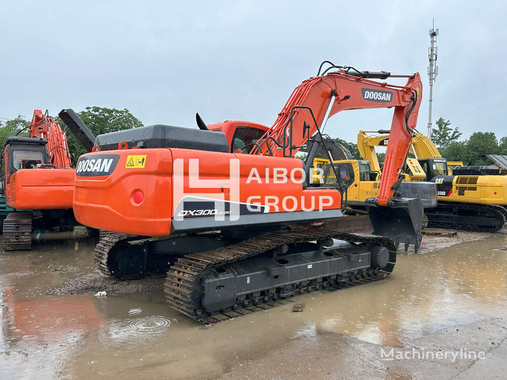 Doosan DX300LC DH300LC DH300 300 bager guseničar