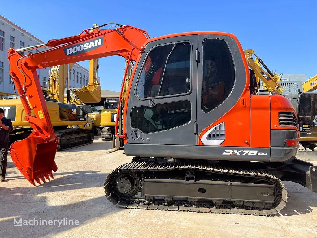 Doosan dx75 mini bager