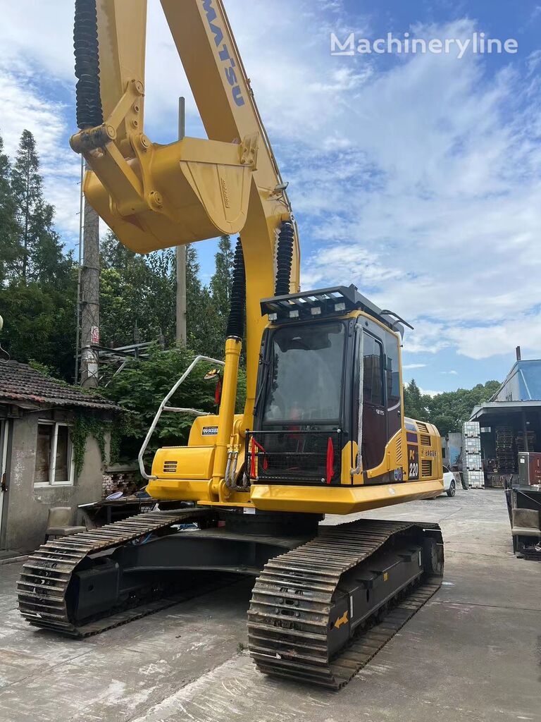 Komatsu PC220 bager guseničar