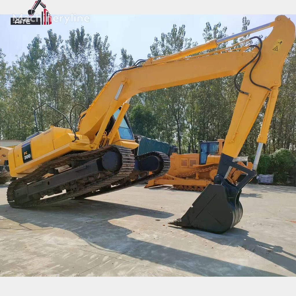 Komatsu pc300-7 bager guseničar