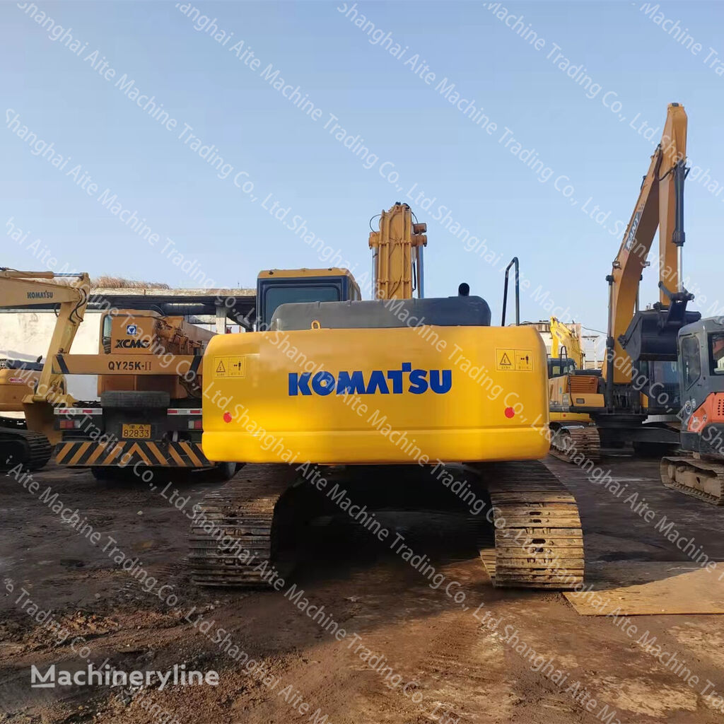 Komatsu PC200-7 bager guseničar