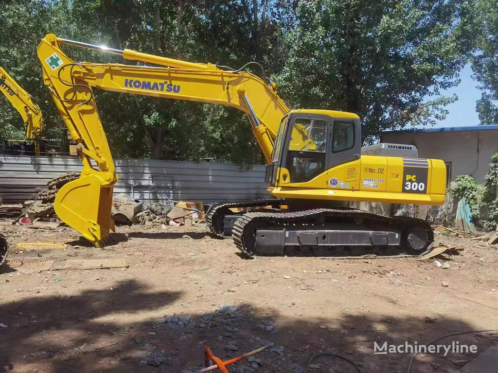 Komatsu PC300-7 bager guseničar