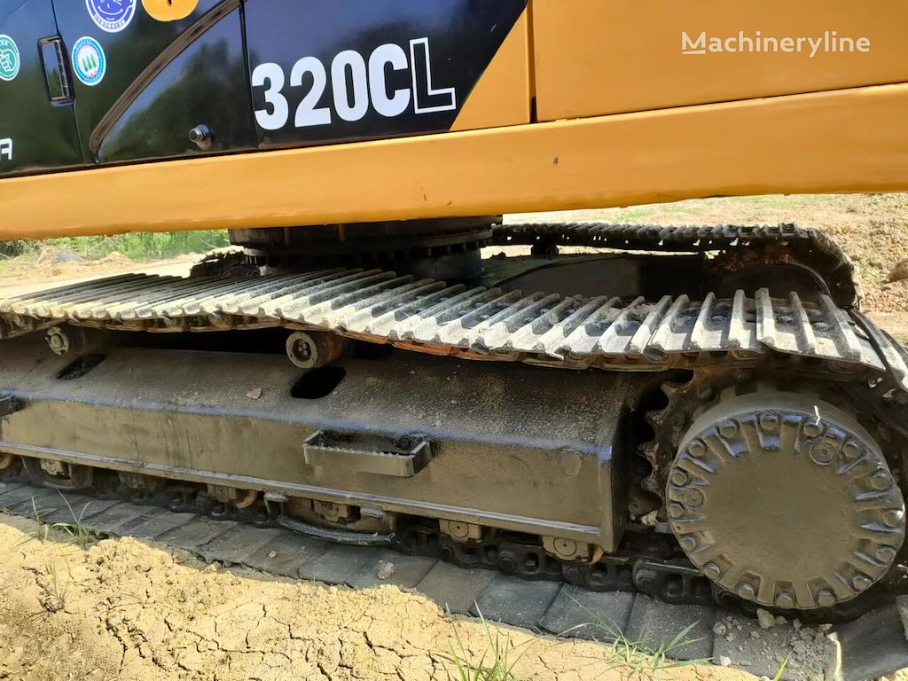 Caterpillar 320CL bager guseničar