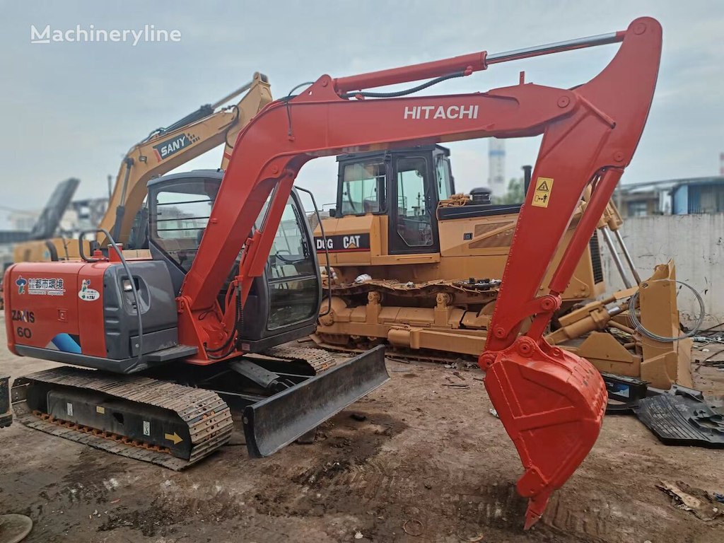 Hitachi ZX60 bager guseničar