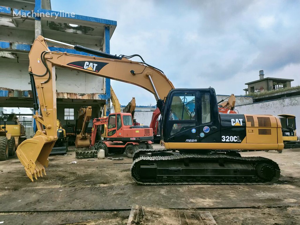 Caterpillar 320CL bager guseničar