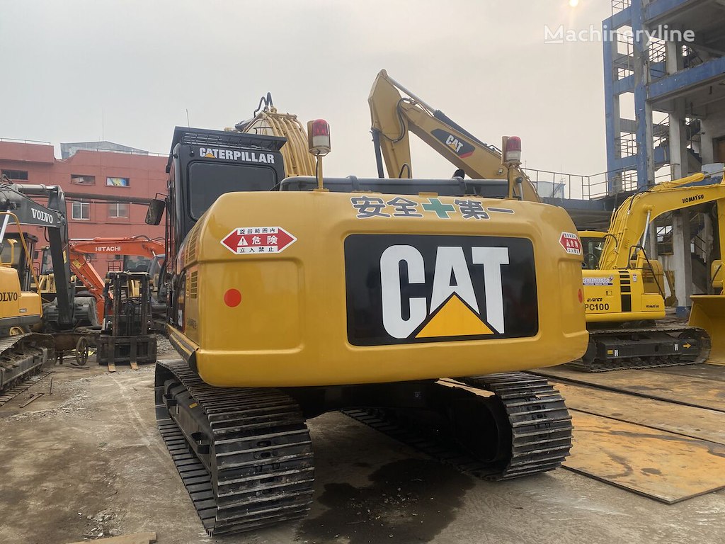 Caterpillar 320D bager guseničar