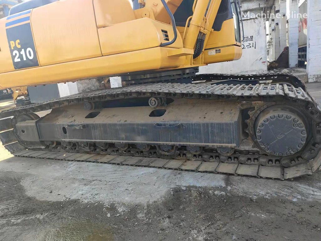 Komatsu PC210-7 bager guseničar