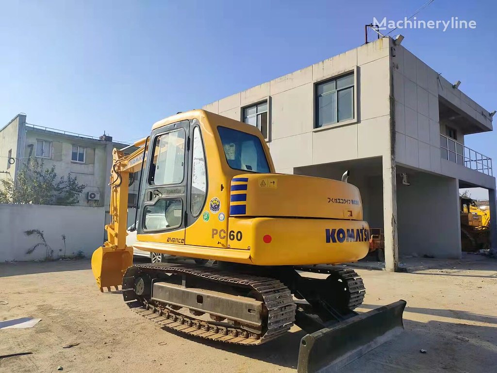 Komatsu PC60-7 bager guseničar