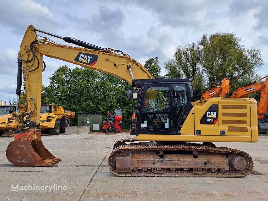 Caterpillar CAT 320 (2 Buckets) bager guseničar