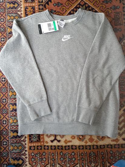 Nike duks sa etiketom S M(decji XL)