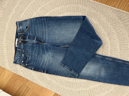 Zara mom jeans 36