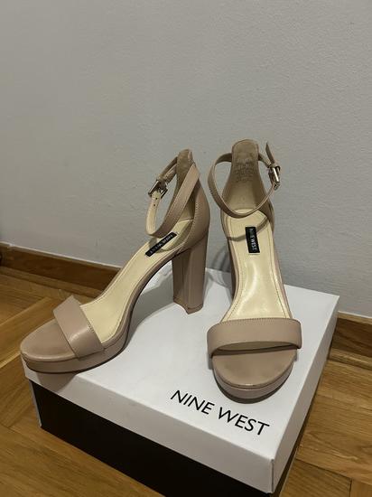 Nine West štikle